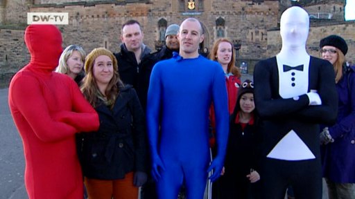 Morphsuits - A Scottish Invention – DW – 02/02/2012