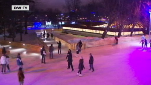 Ice Skating in Moscow – DW – 01/28/2012