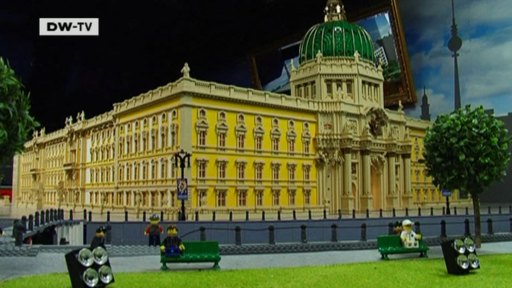 Berlin’s City Palace in Lego – DW – 01/28/2012
