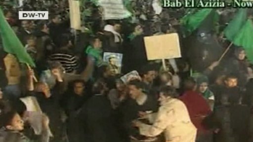 Libya's Gaddafi remains defiant – DW – 03/23/2011