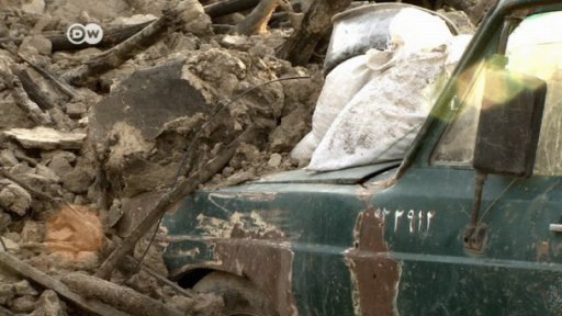 Iran struggles with quakes' aftermath – DW – 08/13/2012