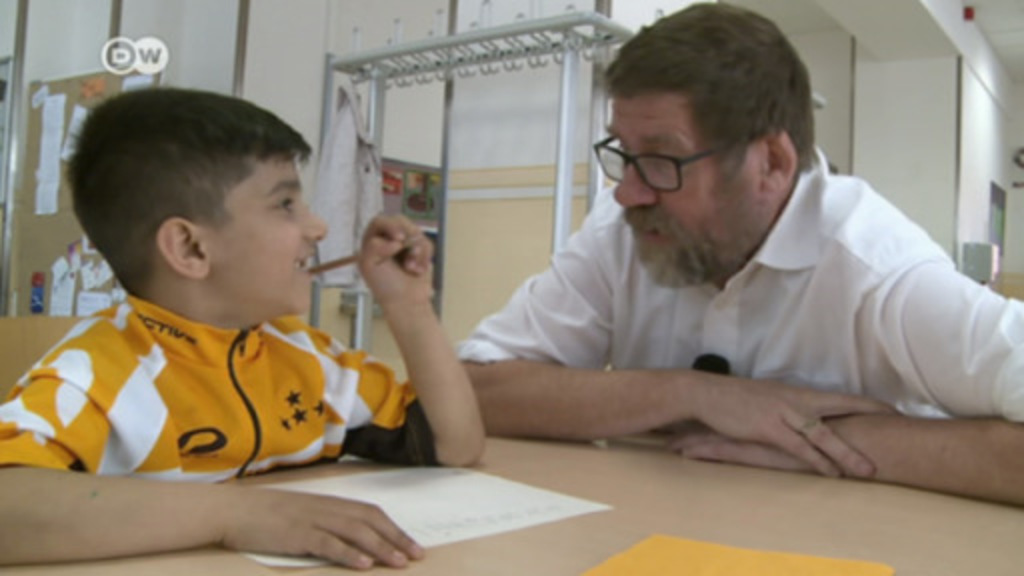 East German refugee helper – DW – 05/07/2019