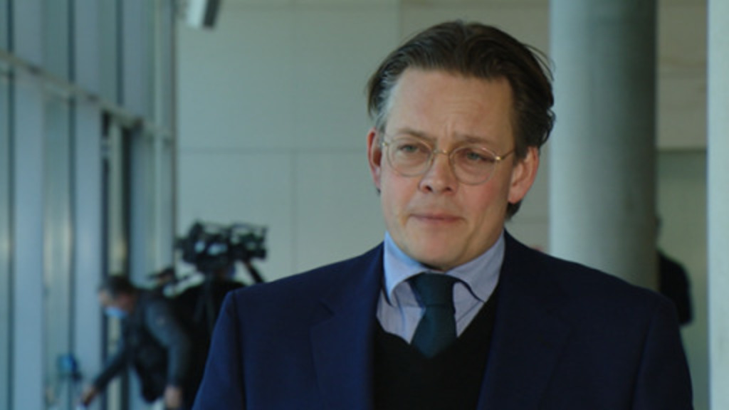 Green Party MP Konstantin von Notz talks to Deutsche Welle about the ...