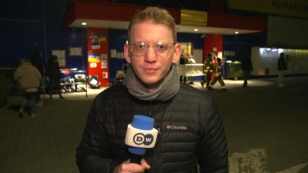 Fewer refugees arrive at Polish border: DW's Max Zander from Przemysl ...