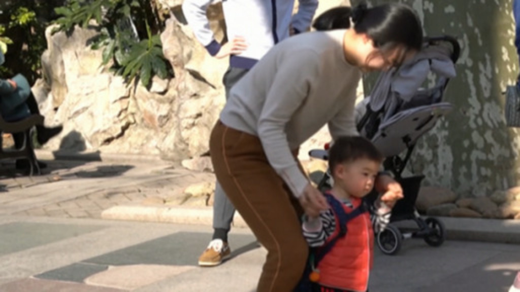 Single mothers get raw deal in China – DW – 04/20/2022