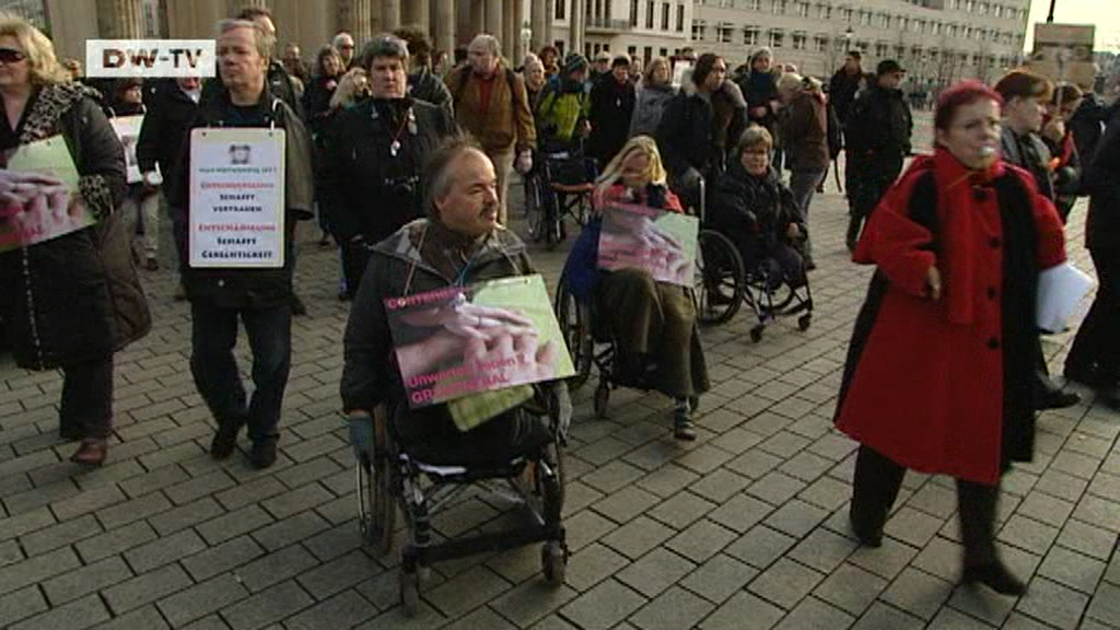 Germany’s Largest Drug Safety Scandal - Thalidomide, 50 years on – DW ...