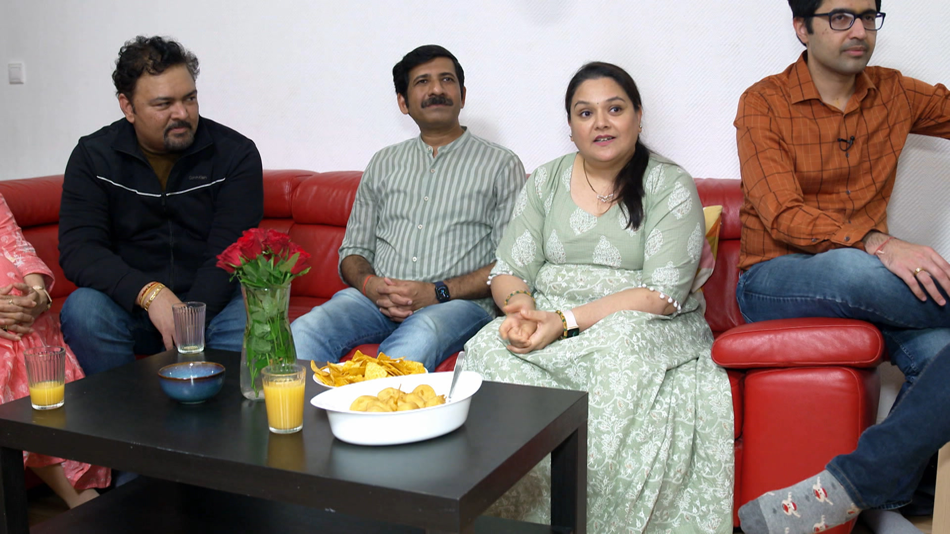 A new home abroad - Berlin's growing Indian community – DW – 12/01/2023