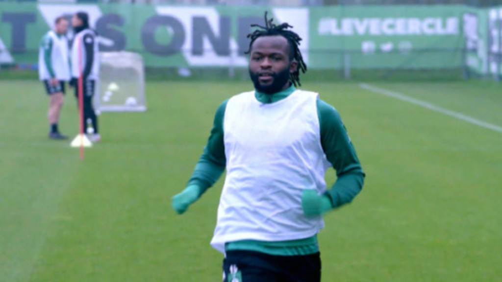 Johanna Omolo - Un profesional africano en el fútbol europeo – DW – 18 ...
