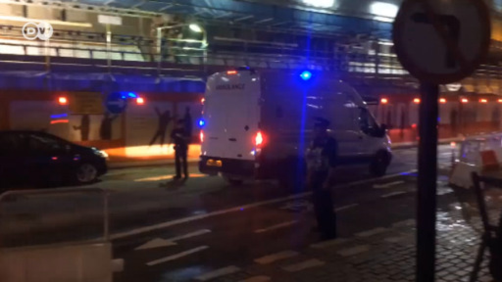 Heavy police presence on London Bridge – DW – 06/04/2017