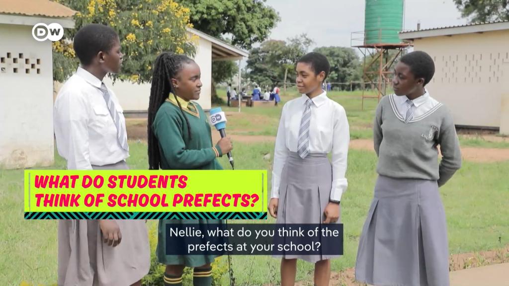 How much power should school prefects have? – DW – 08/11/2025