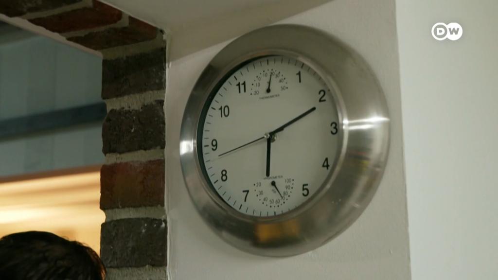 Как се приема 4-дневната работна седмица в Германия – DW – 5.03.2024