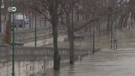 Cheias em Paris dificultam acesso a pontos turísticos – DW – 29/01/2018