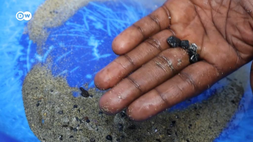 Rubaya, un trésor de minerais stratégiques dans l'est de la RDC – DW ...