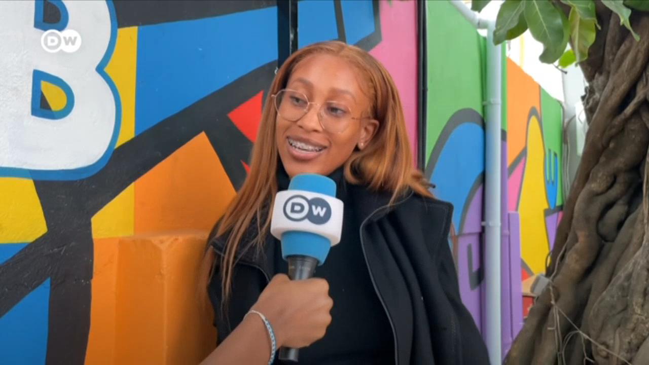 Melony: O talento jovem da música moçambicana – DW – 26/10/2023